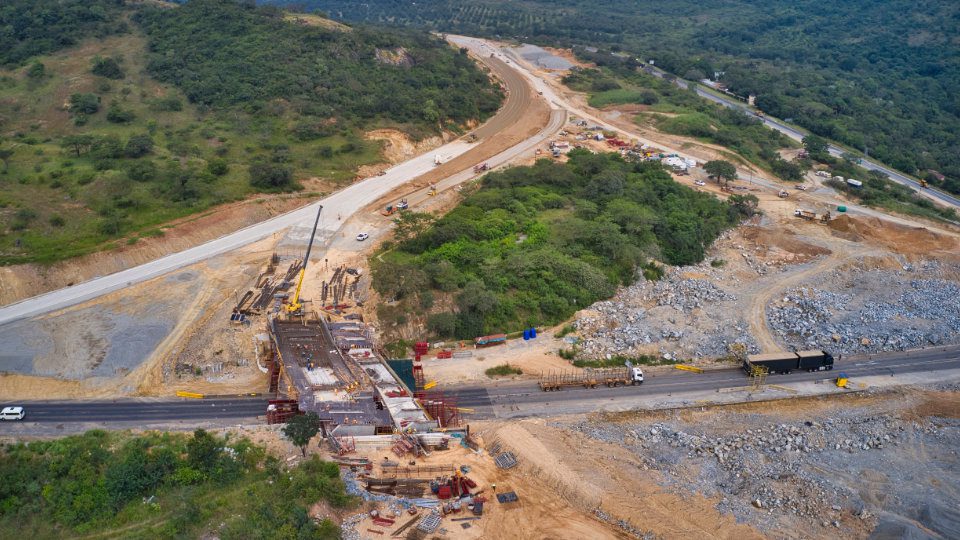 MONTROSE INTERCHANGE | TOLL ROADS & FREEWAYS